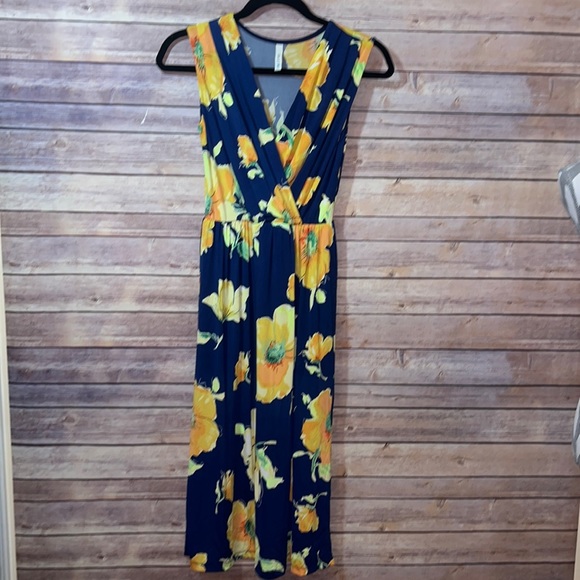 Gilli | Dresses | Gilli Blue Floral Midi Dress Sleeveless Wrap Style ...